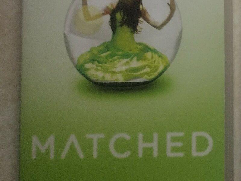 Books: Matched, Crossed, Reached - Maria Prusakowski - Simbi